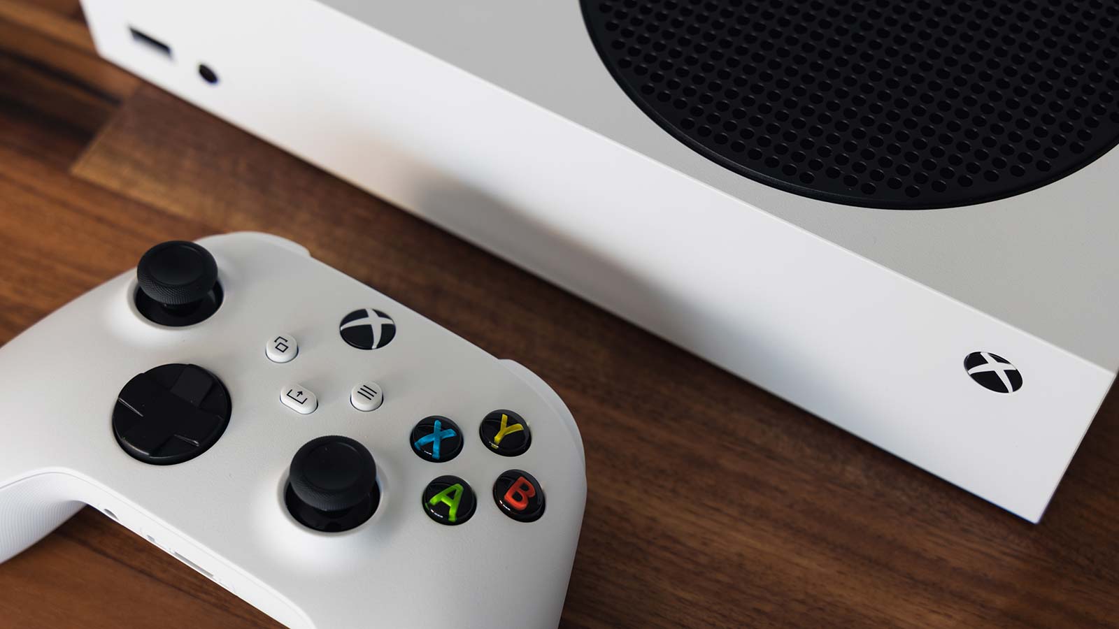 Xbox Series S Review for 2024 — Tom Eversley