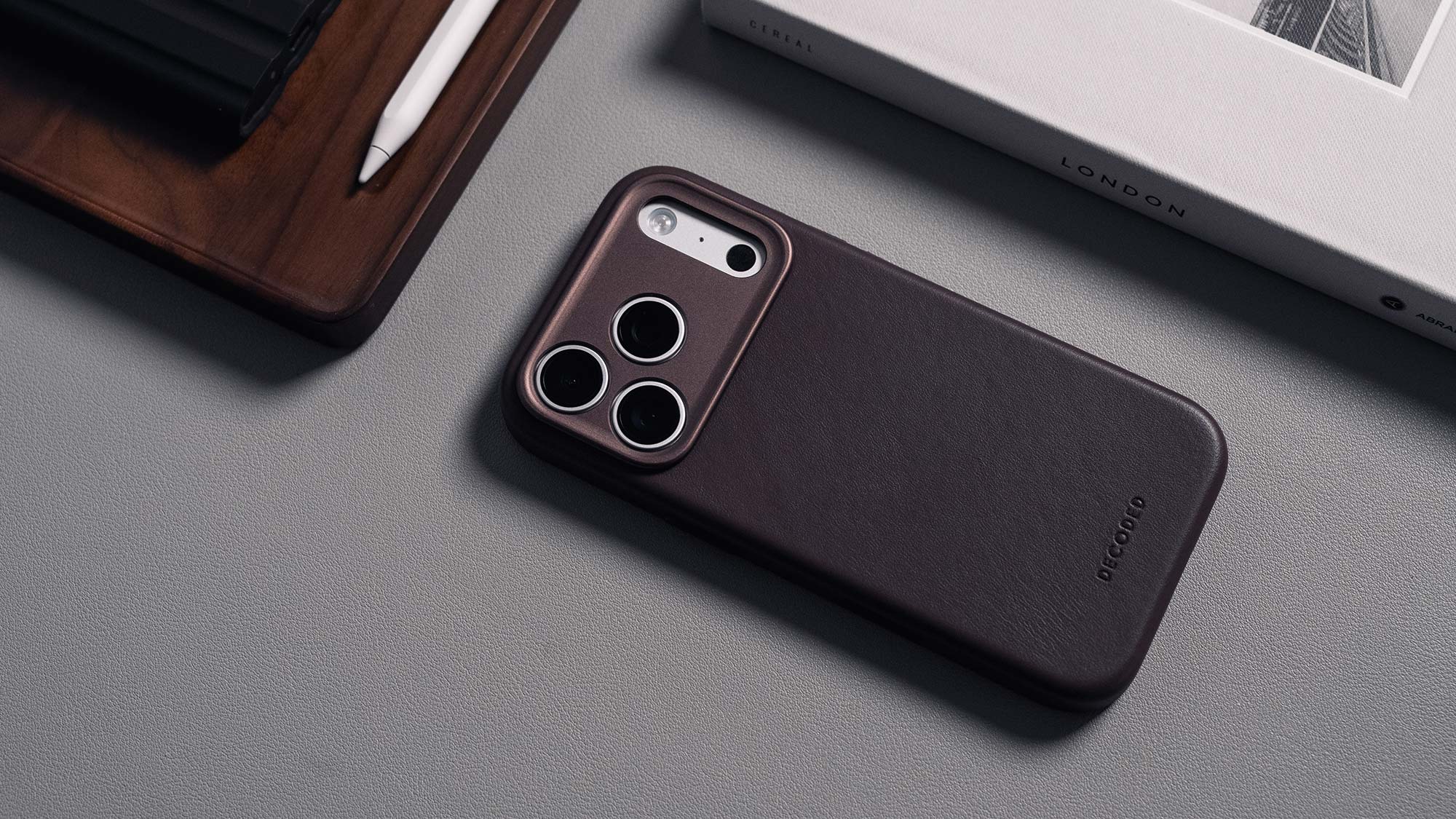 Decoded Leather Case for iPhone 17 Pro Review — Tom Eversley